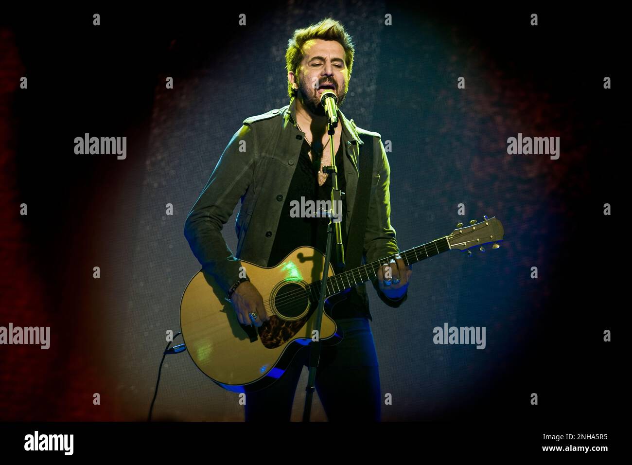 11.09.2010, RAI MIlano, Extra Factor show. OMAR PEDRINI Stock Photo - Alamy