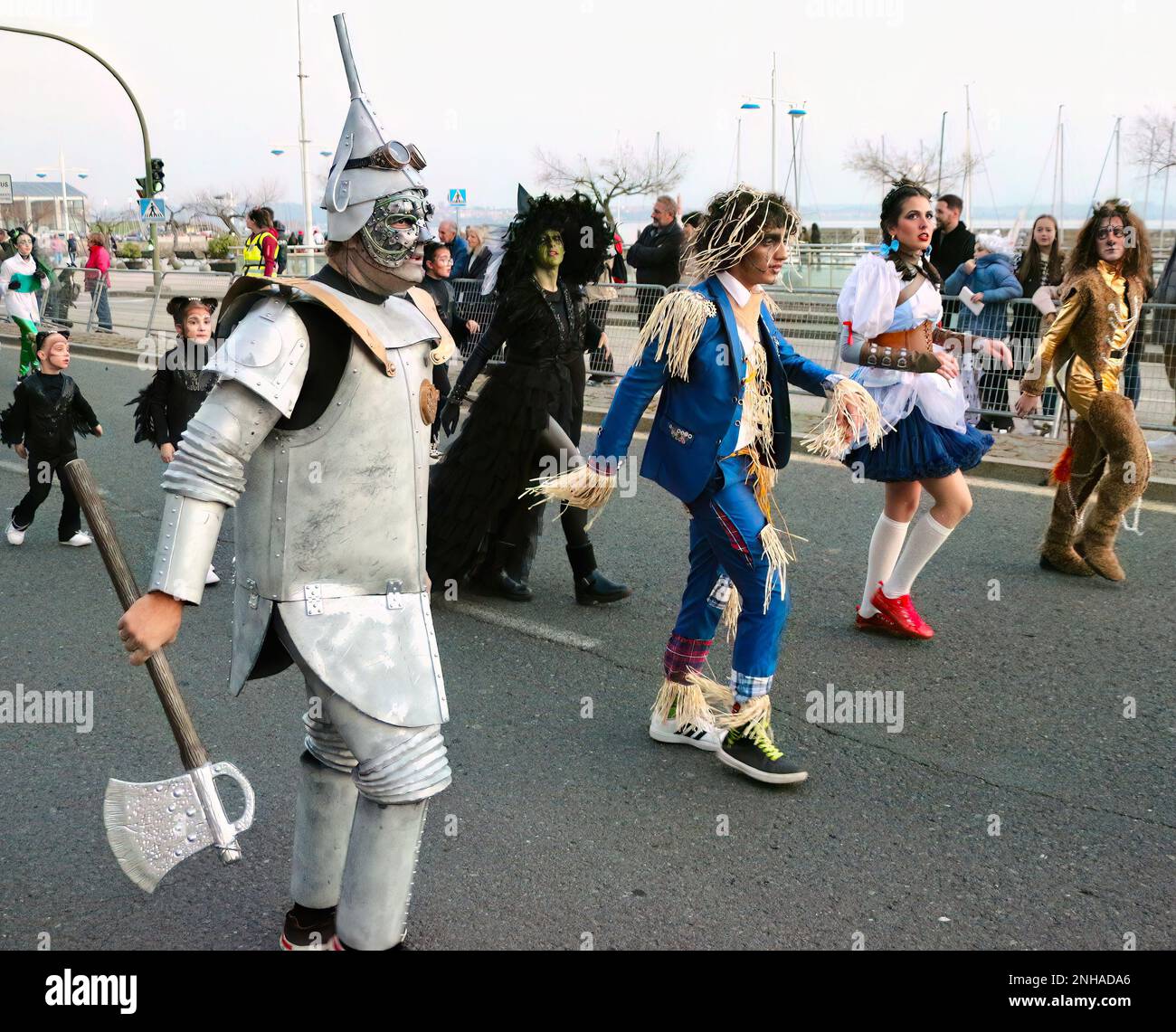 Wizard of oz theme hi-res stock photography and images - Alamy