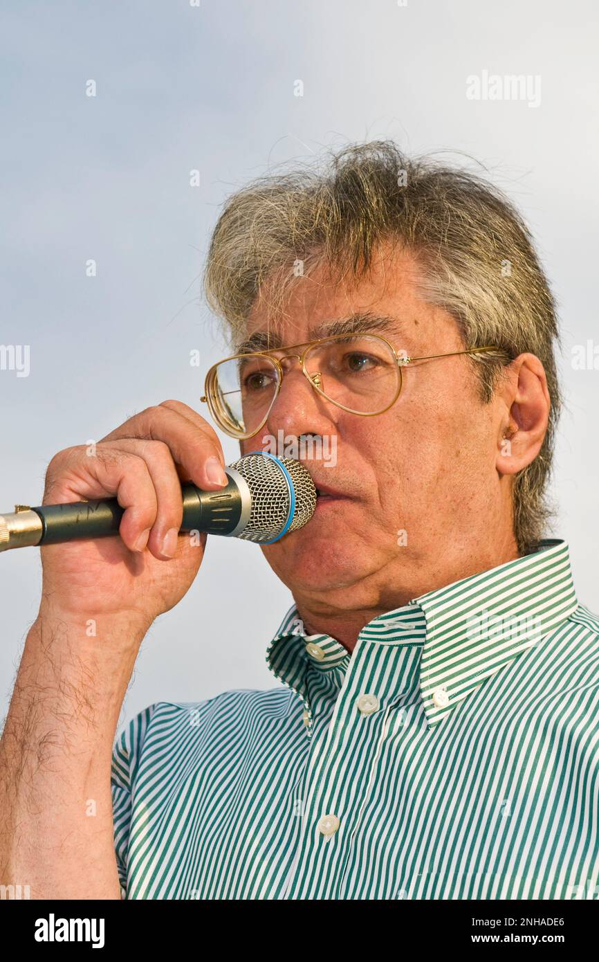 lega nord, on. umberto bossi Stock Photo - Alamy