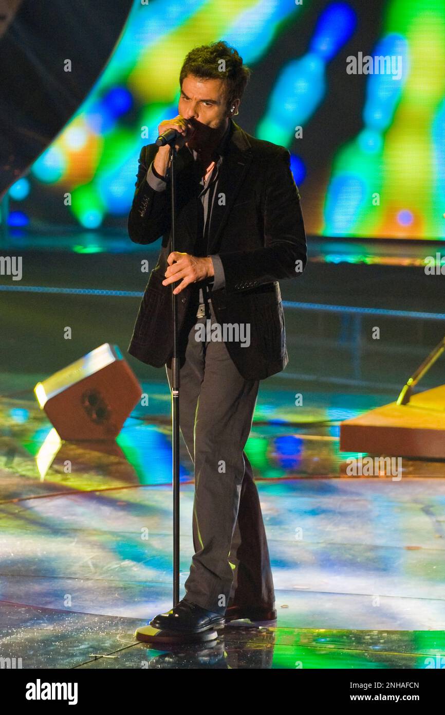Francesco renga singer hi-res stock photography and images - Alamy