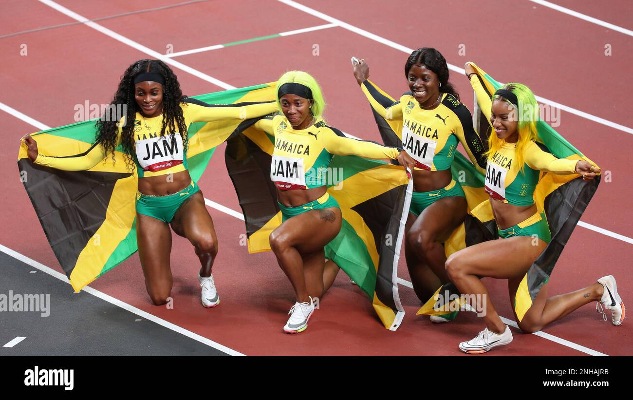 AUG 06, 2021 - Tokyo, Japan: Briana Williams, Elaine Thompson-Herah ...