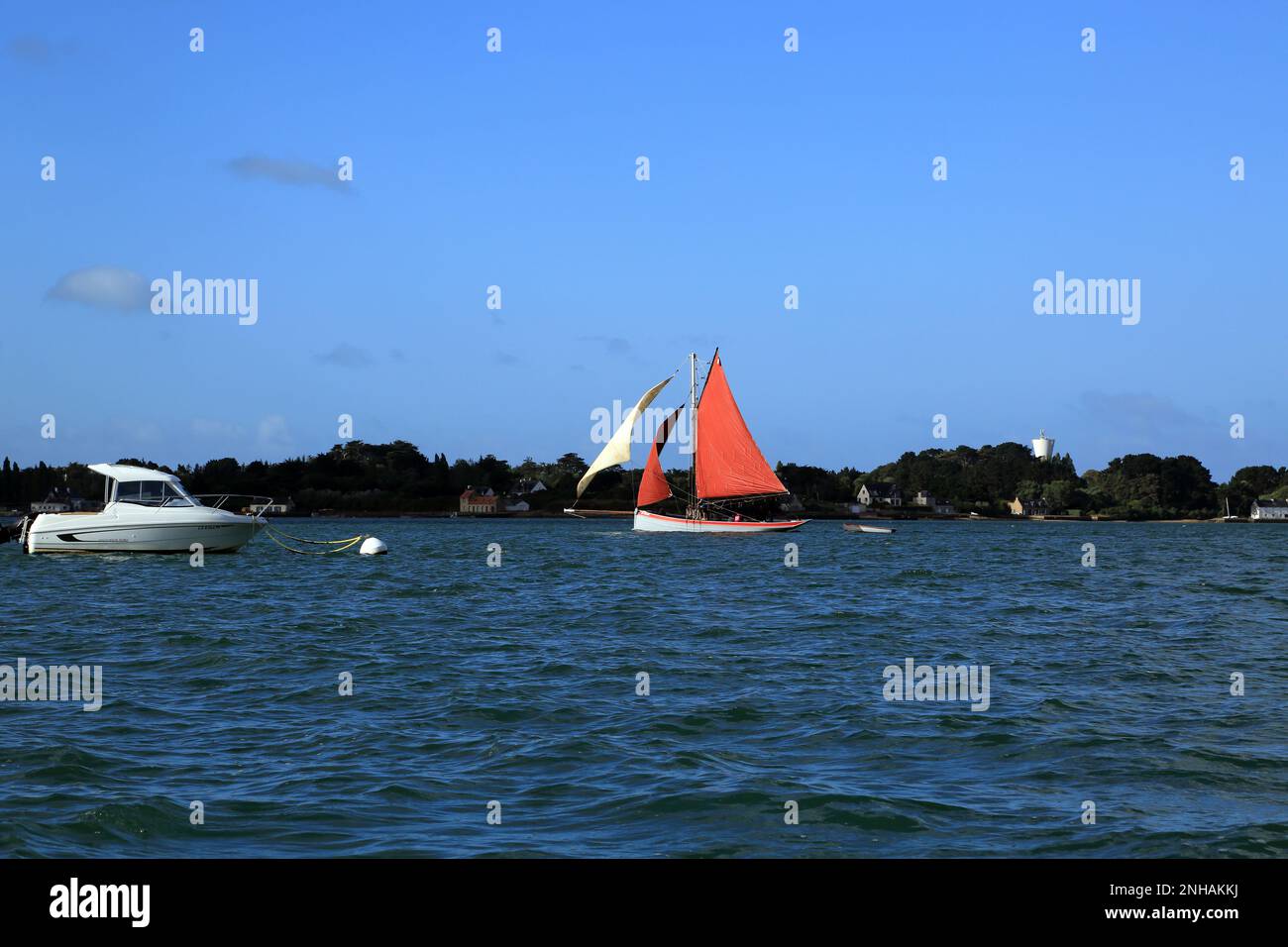 Britany france boat hi-res stock photography and images - Alamy