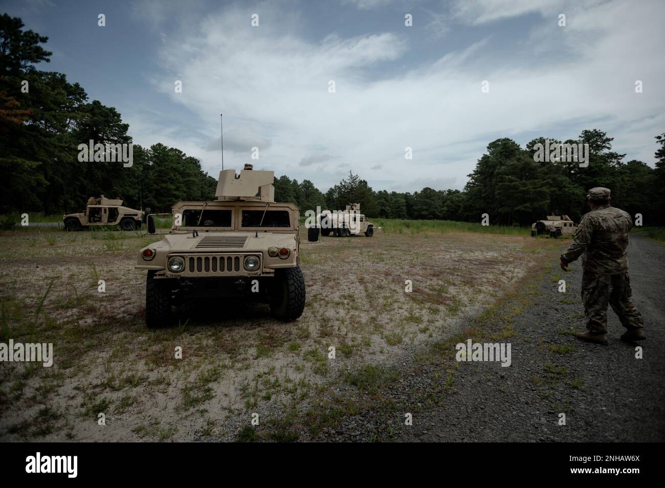 U.S. Army National Guard Soldiers assigned to the 812nd Military Police ...