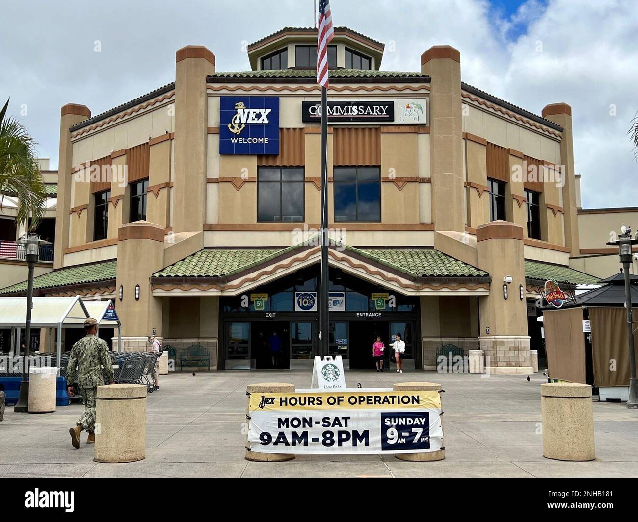 Locations facility harbor hi-res stock photography and images - Alamy