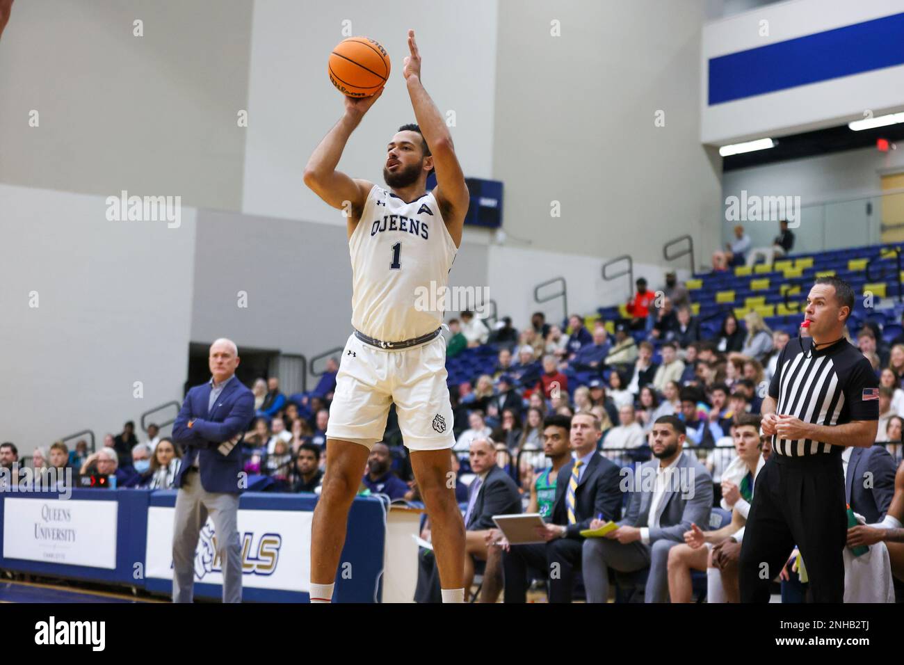 CHARLOTTE, NC - JANUARY 26: Mike Fowler (1) of the Queens Royals shoots ...