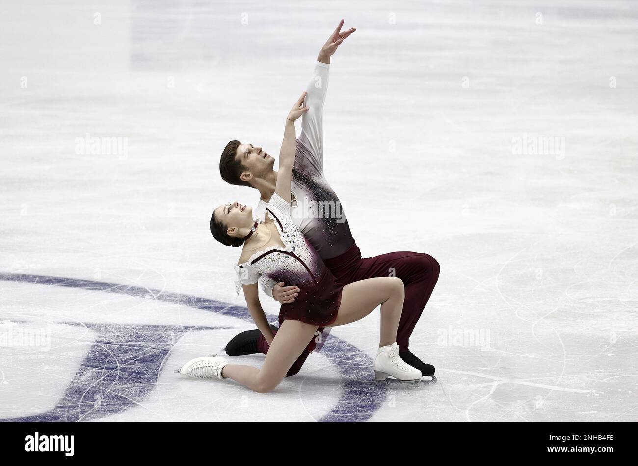 Lucrezia Beccari and Matteo Guarise of Italy perform during pairs' free ...