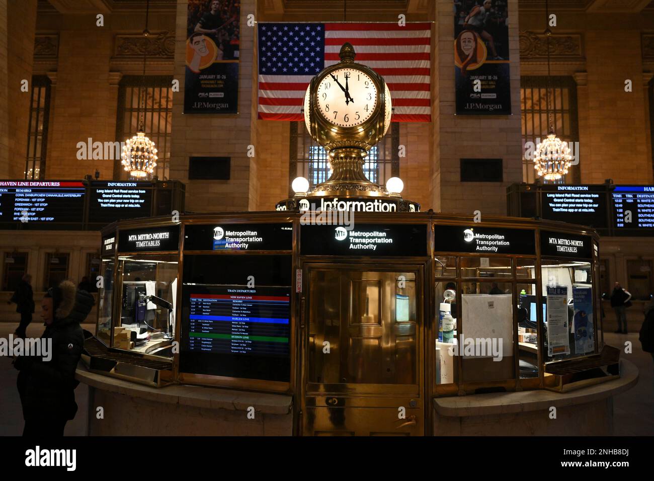 Photo by: NDZ/STAR MAX/IPx 2022 1/25/23 The LIRR finally opens its ...