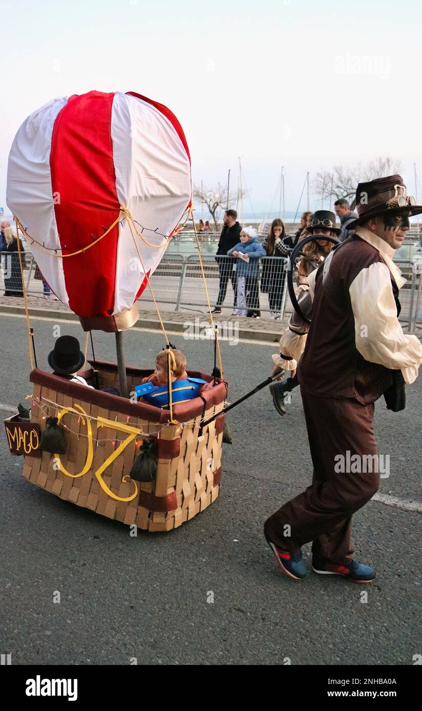 Evening carnival parade in the Spanish north coast city of Santander ...