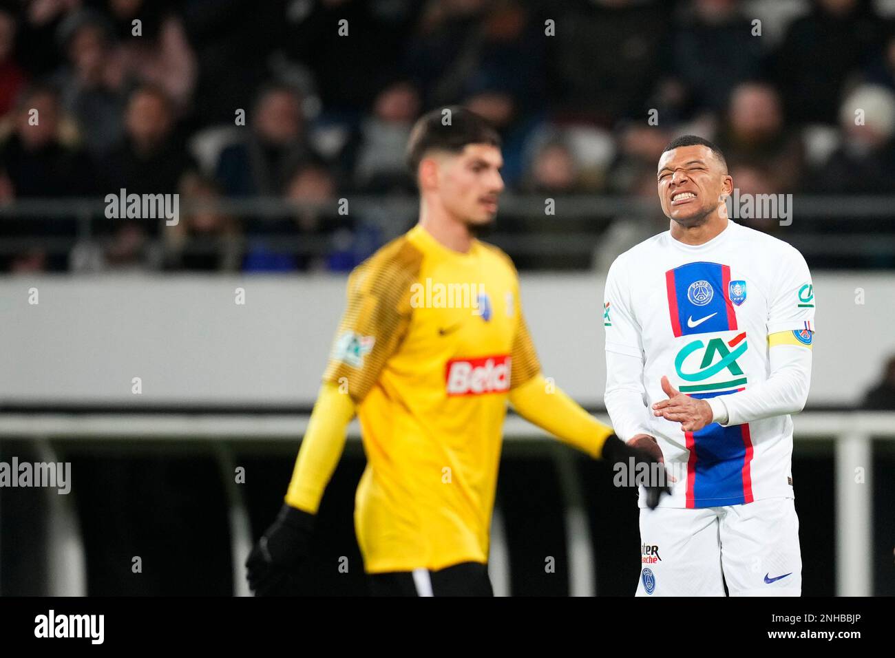 LENS, FRANCE - JANUARY 23: Kylian Mbappe reacts after missing an ...