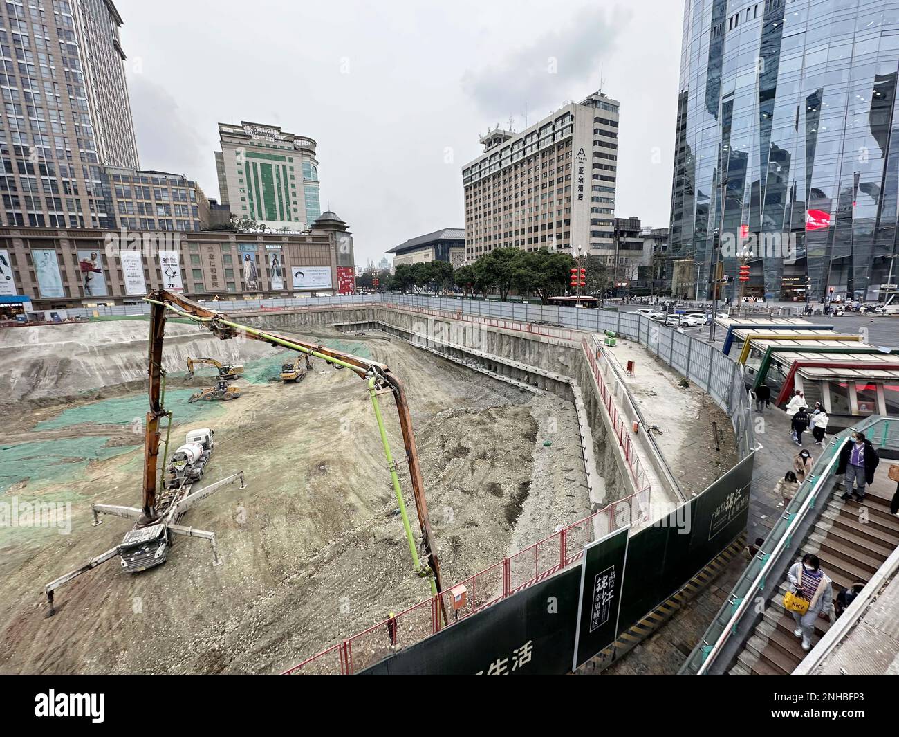 Chengdu's main area is under reconstruction work in Sichuan province on ...