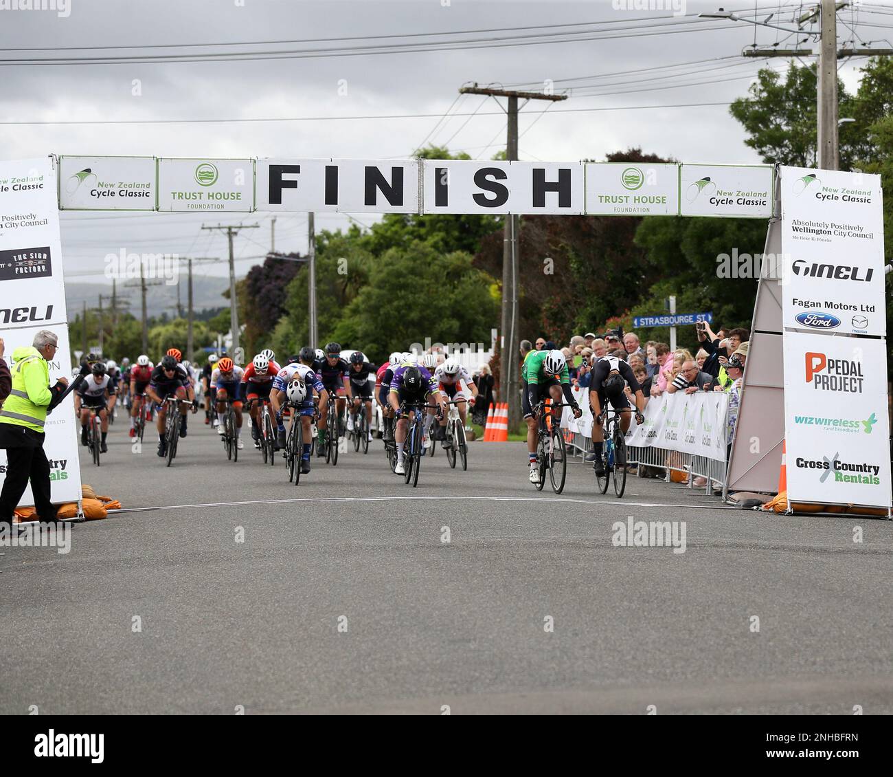 General view finish line of Stage Two, at the New Zealand Cycle Classic ...