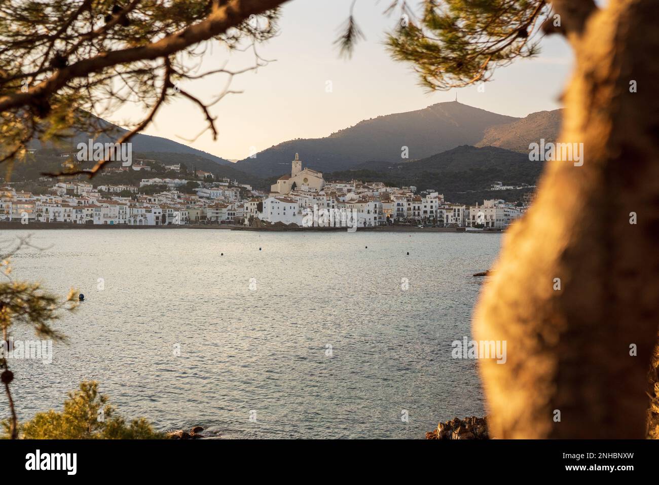 Cadaques beach dali hi-res stock photography and images - Alamy