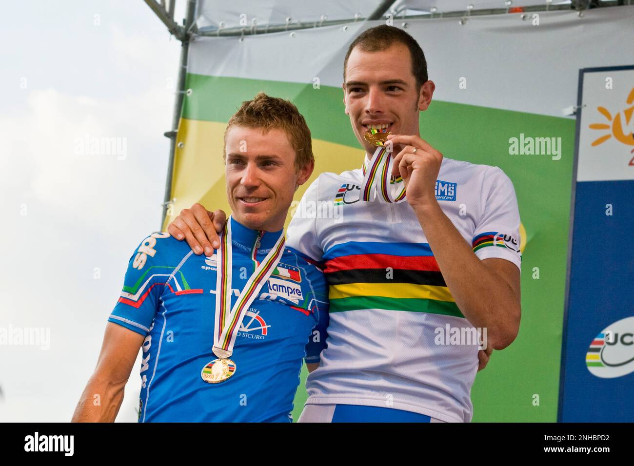 Alessandro ballan and damiano cunego hi-res stock photography and ...