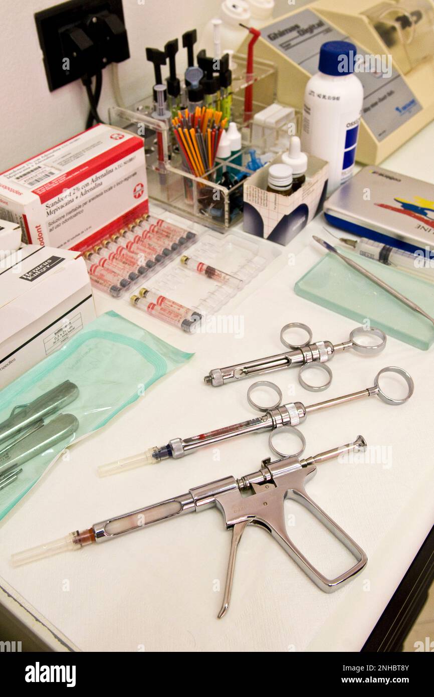 Anesthesia hi-res stock photography and images - Alamy