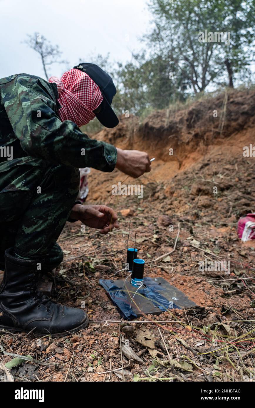 Royal Thai Armed Forces SM1 Yingyong Tilarak, a Thailand Mine Action ...