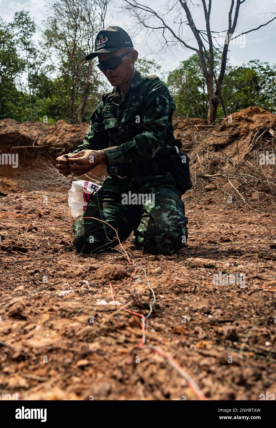 Royal Thai Armed Forces SM1 Uthon Namsuwan, a Thailand Mine Action ...