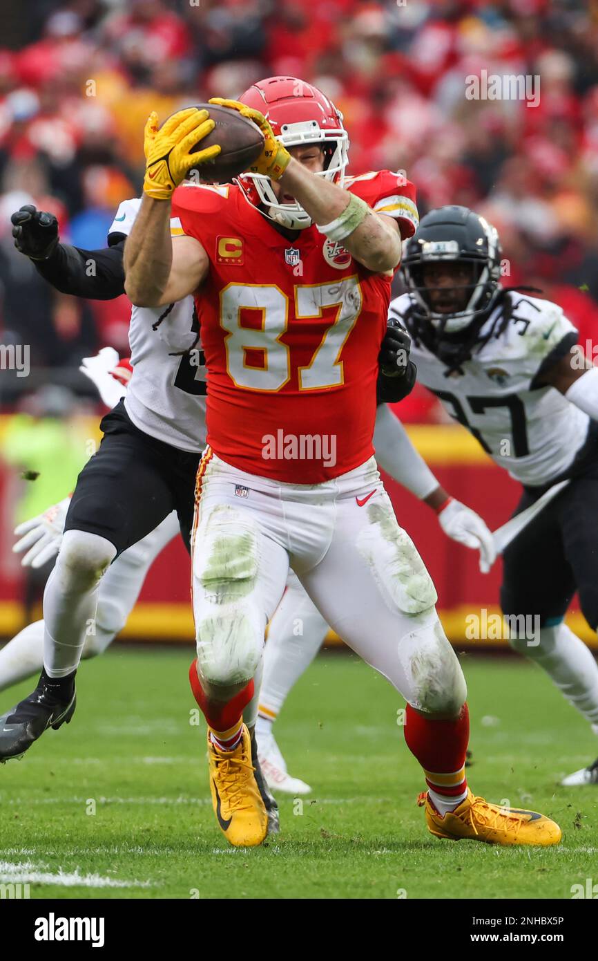 KANSAS CITY, MO - JANUARY 21: Kansas City Chiefs tight end Travis Kelce ...