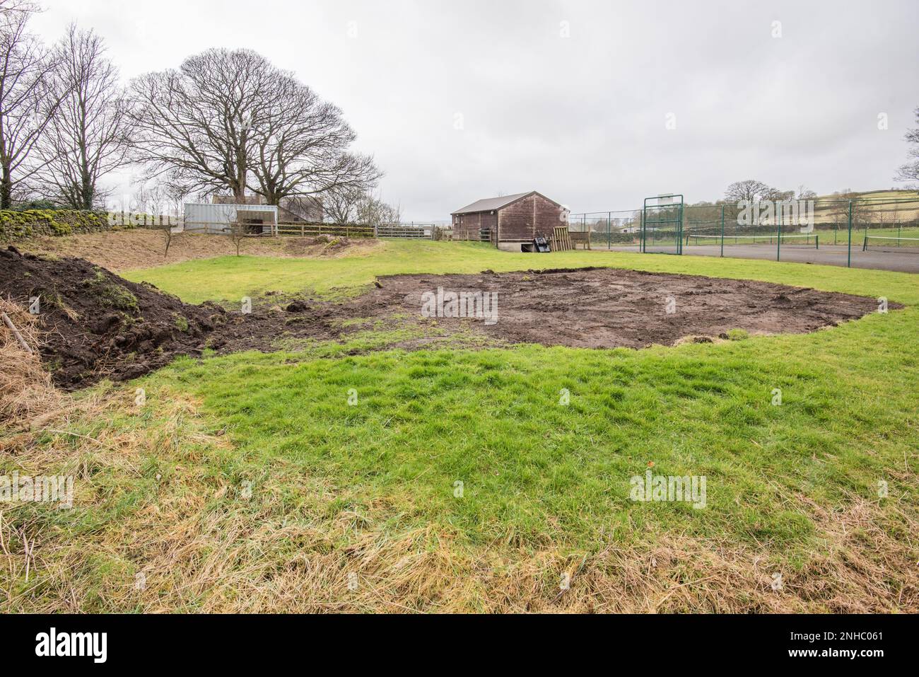 Resiting long preston container hi-res stock photography and images - Alamy