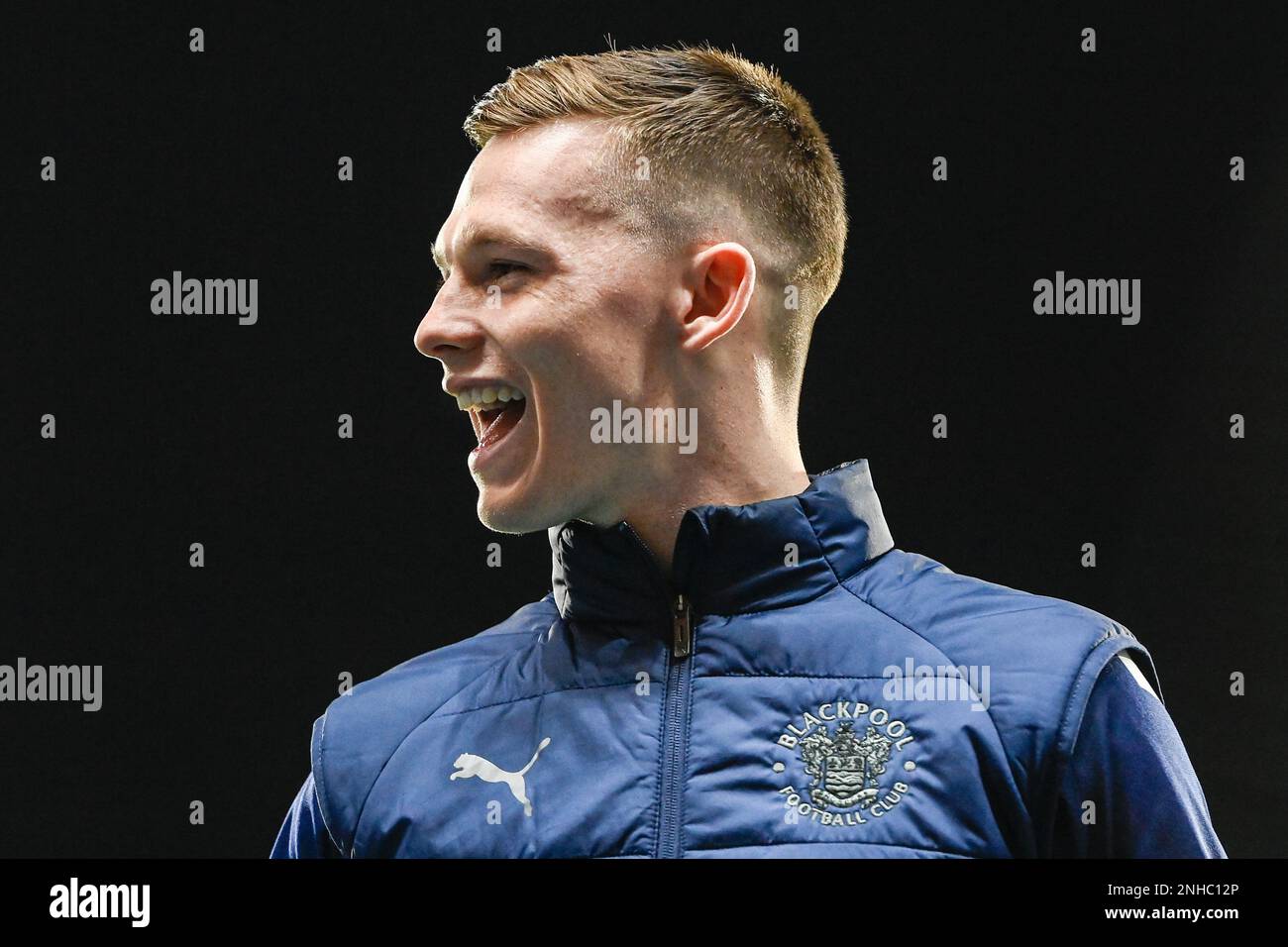 Andy Lyons #24 of Blackpool ahead of the Sky Bet Championship match ...