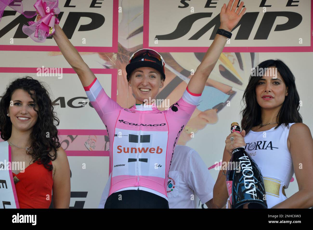 Italy, Corbetta, Giro D'italia Female, Leah Kirchmann Stock Photo - Alamy