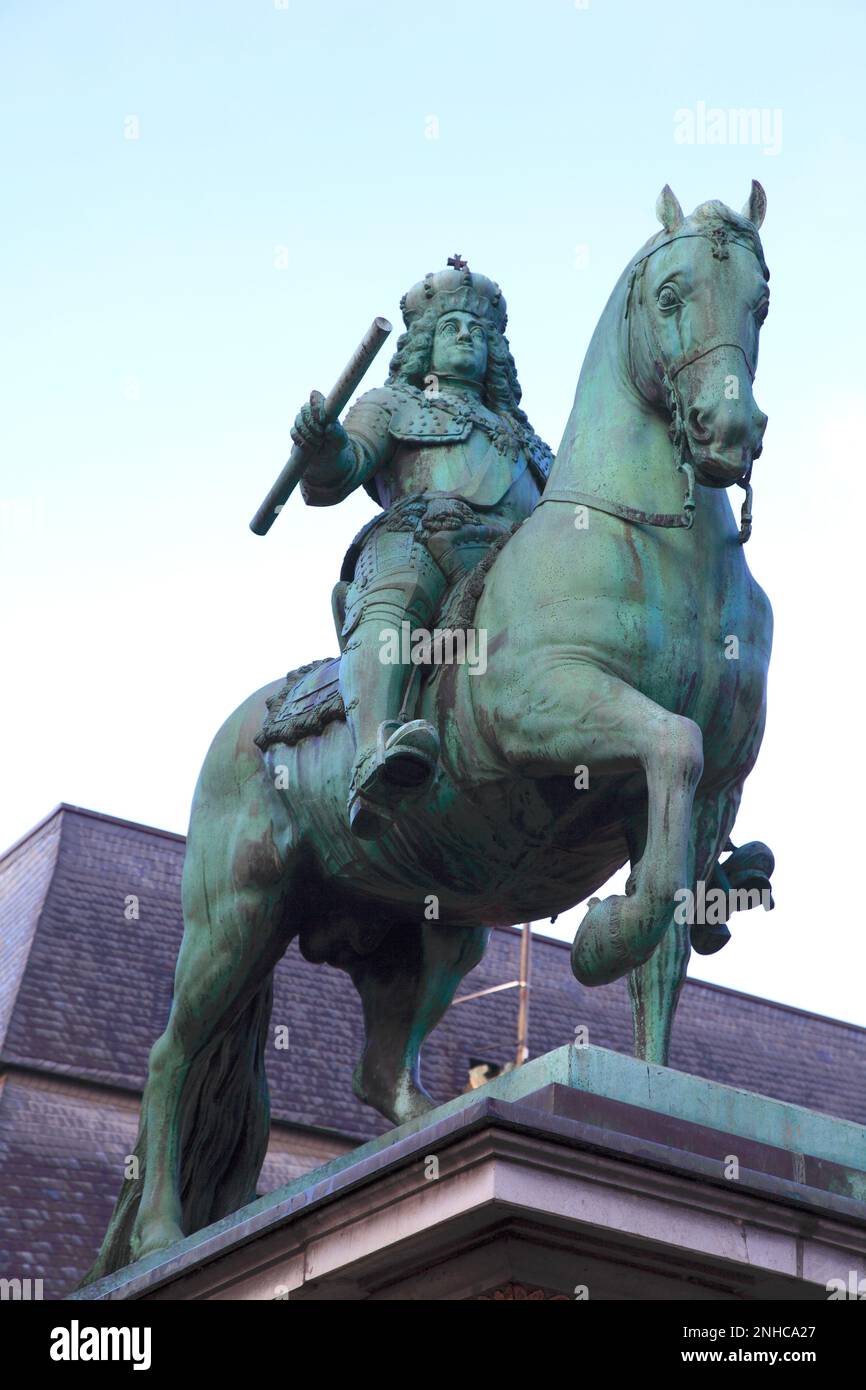 Jan wellam statue hi-res stock photography and images - Alamy