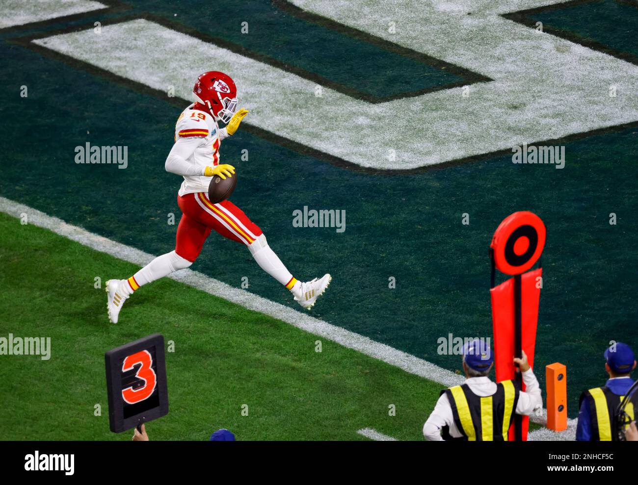 Kansas City Chiefs wide receiver Kadarius Toney (19) scores a touchdown ...