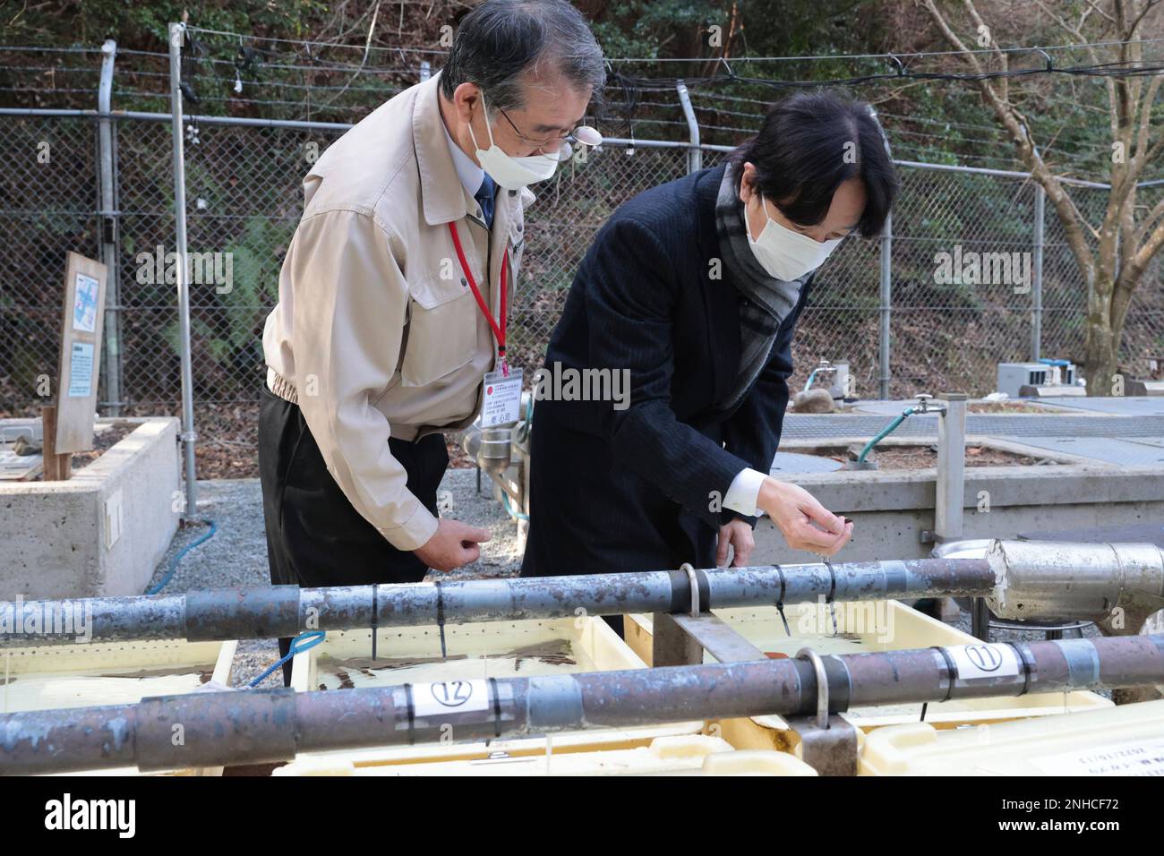 Japanese Crown Prince Akishino visits a Zoo in Hiroshima City ...