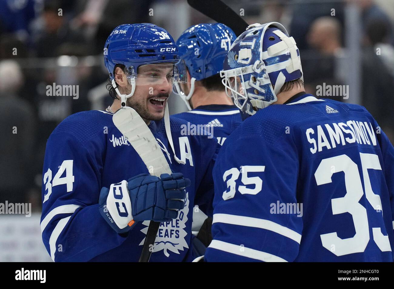 Toronto Maple Leafs center Auston Matthews (34) and goaltender Ilya ...