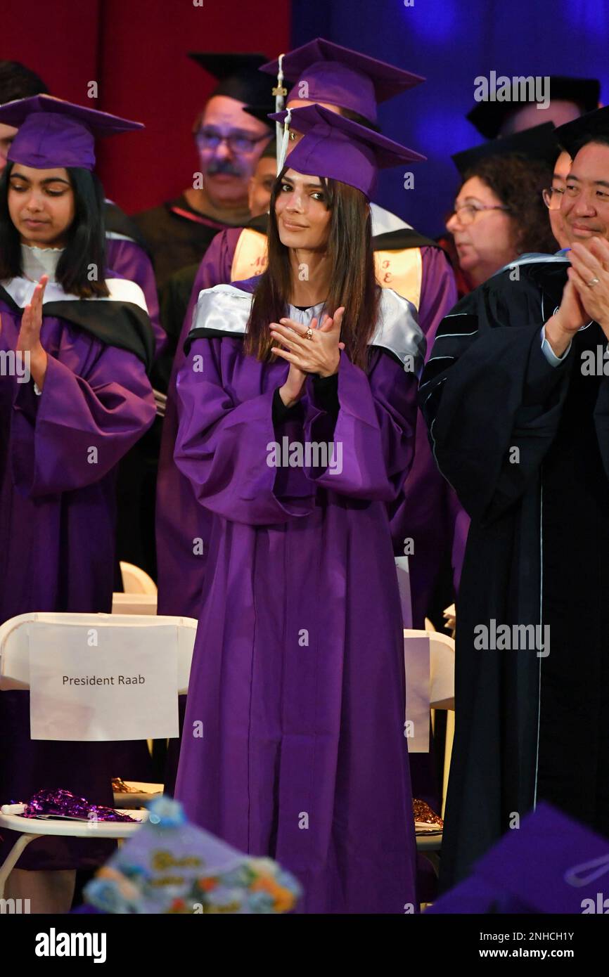 Photo by: NDZ/STAR MAX/IPx 2023 1/19/23 Author and supermodel Emily ...