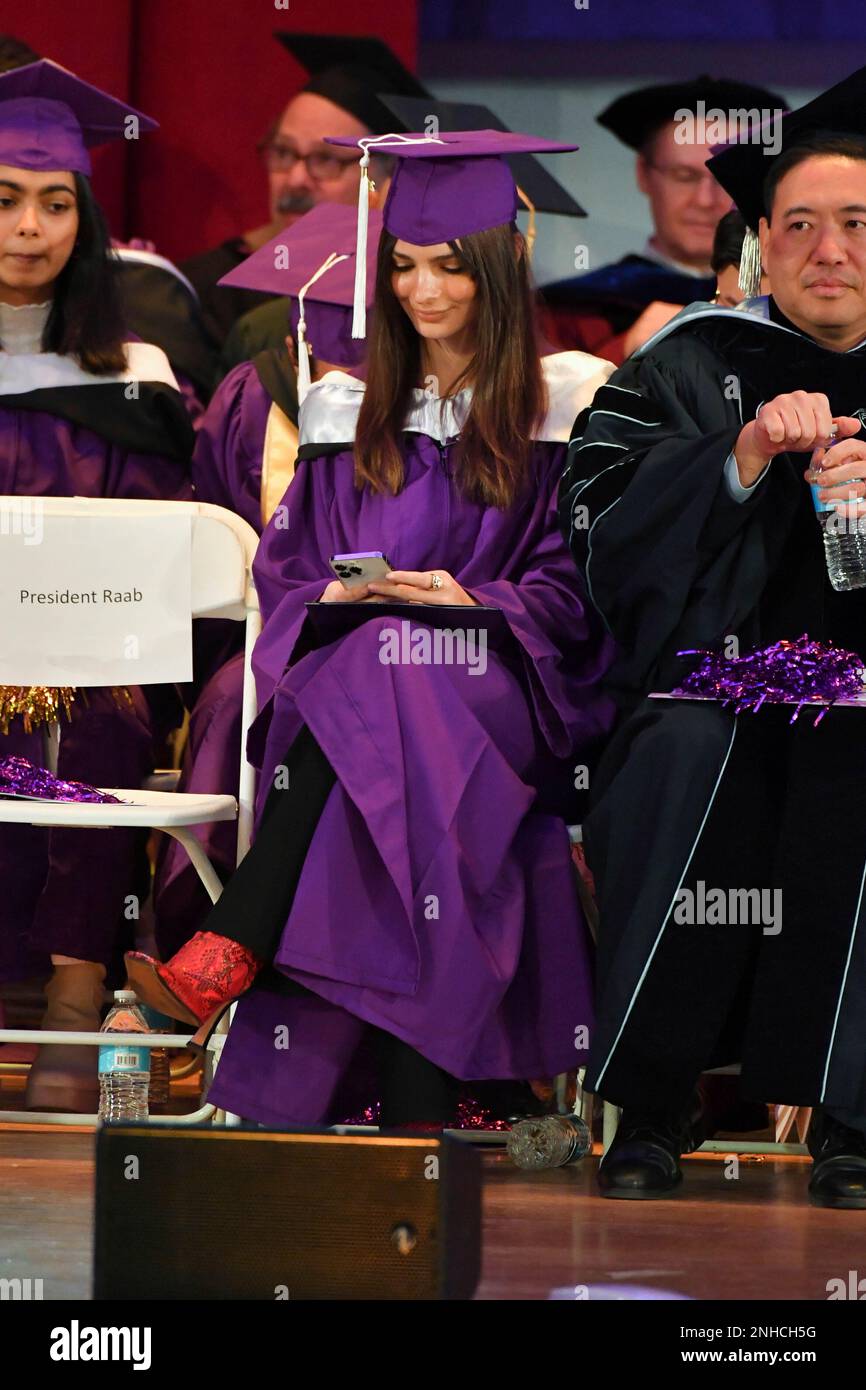 Photo by: NDZ/STAR MAX/IPx 2023 1/19/23 Author and supermodel Emily ...