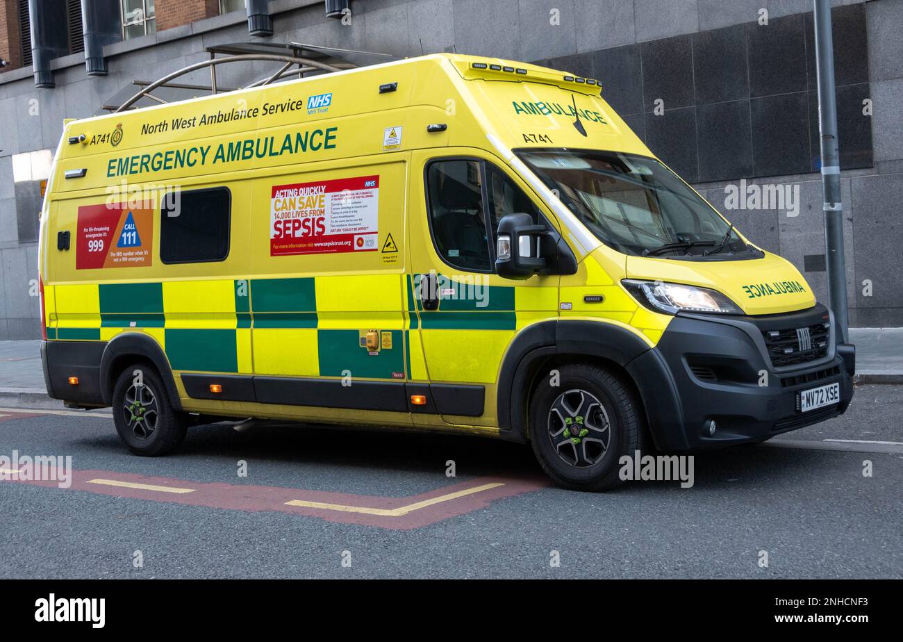 Liverpool ambulance hi-res stock photography and images - Alamy