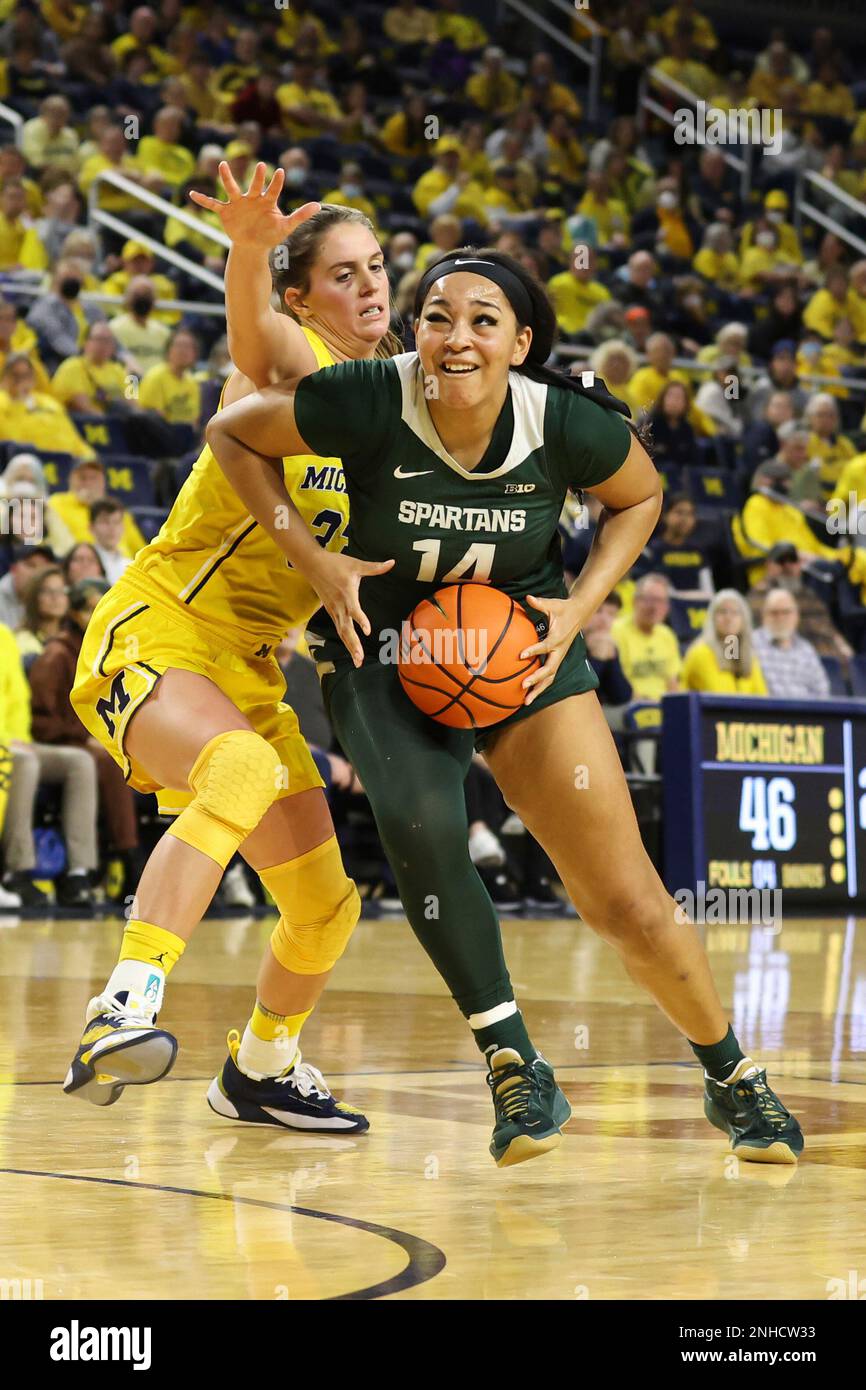 ANN ARBOR, MI - JANUARY 14: Michigan State Spartans forward Taiyier ...