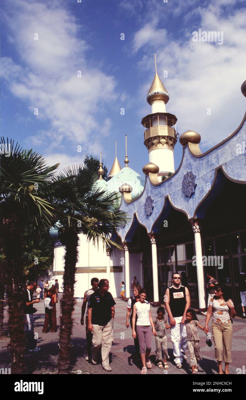 Villaggio di vacanze hi-res stock photography and images - Alamy