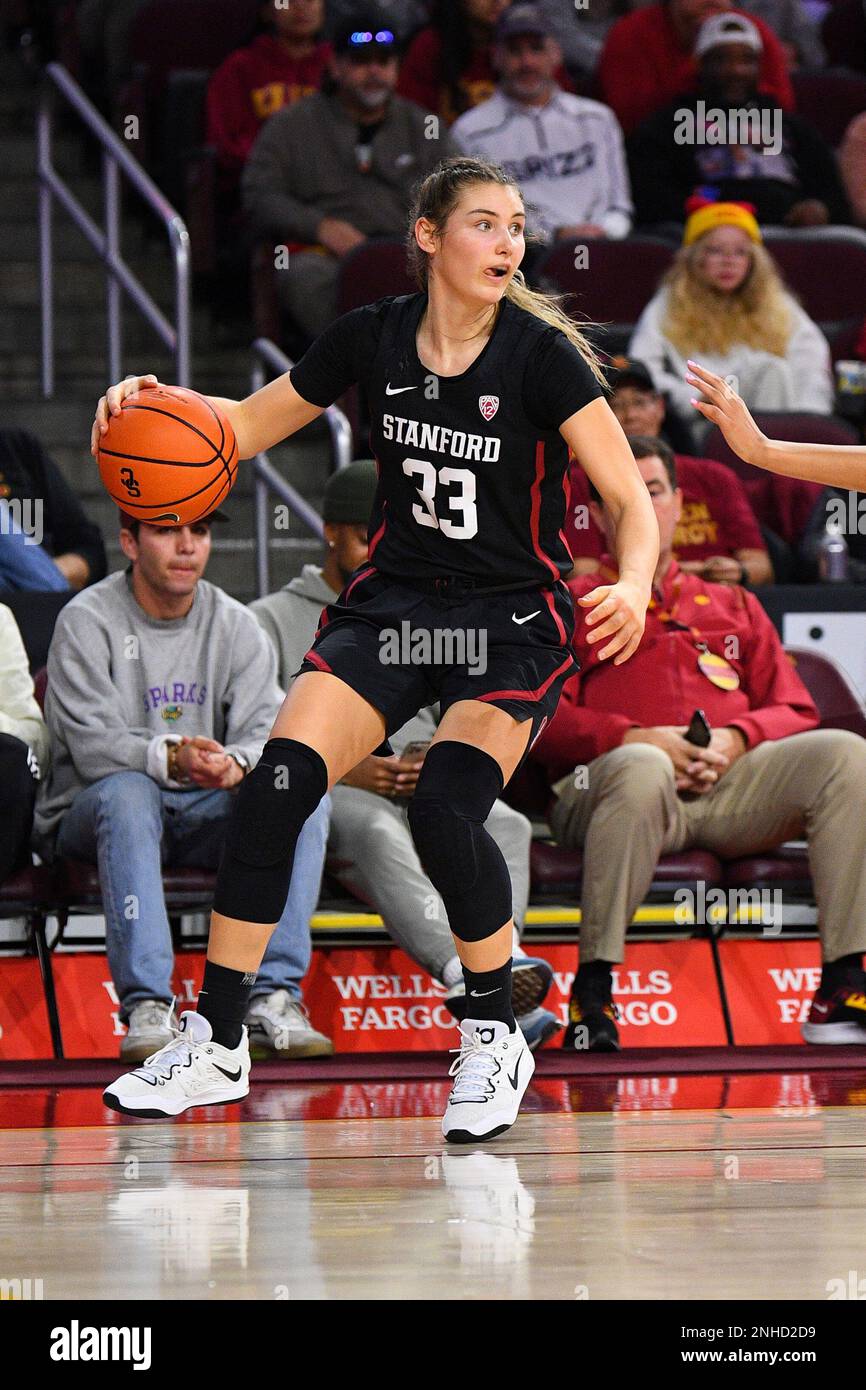 LOS ANGELES, CA - JANUARY 15: Stanford Cardinal guard Hannah Jump (33 ...