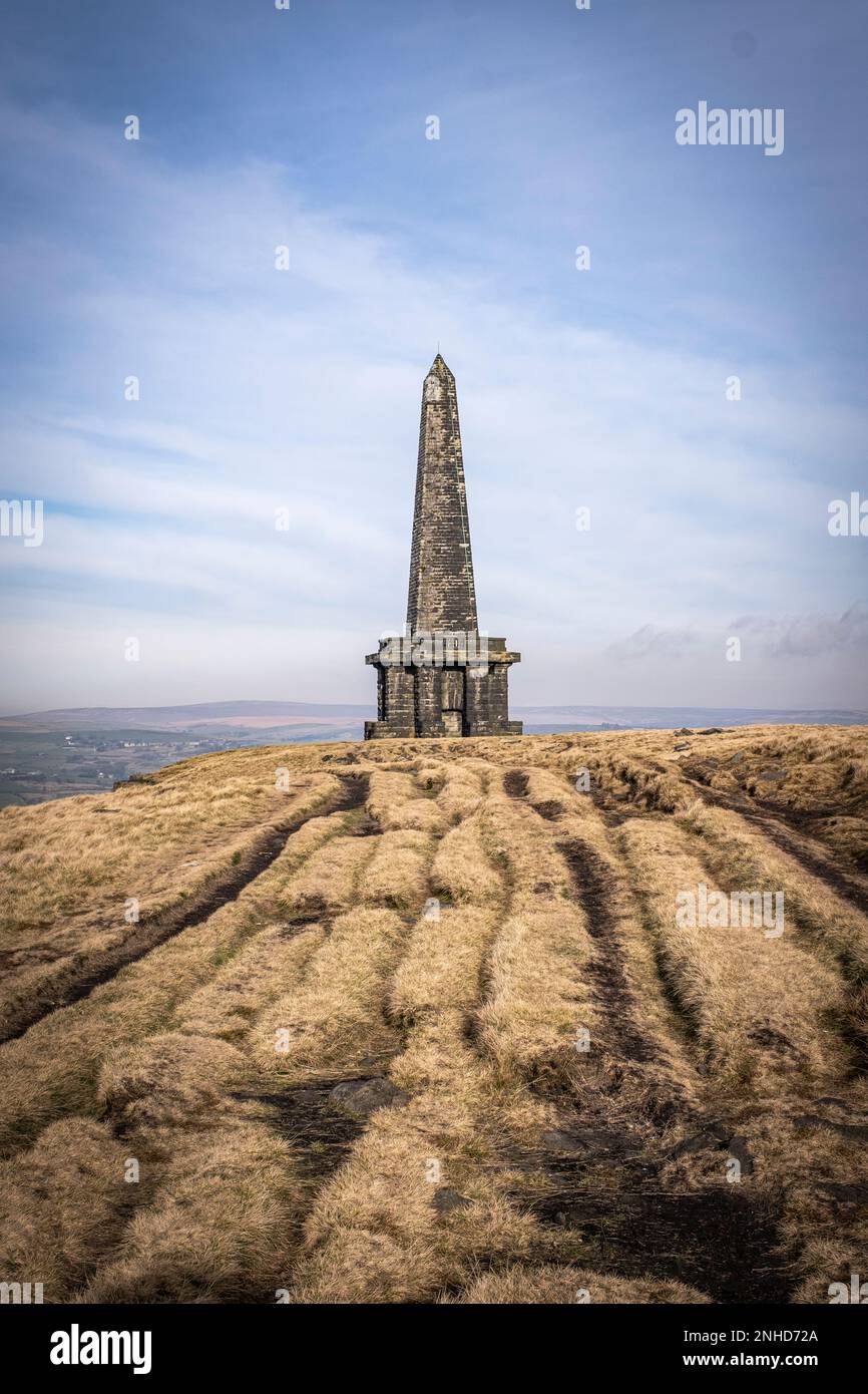 Stoodley Pike on the Pennine way, Calderdale Stock Photo - Alamy