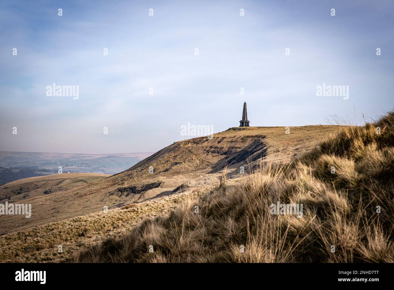 Stoodley Pike on the Pennine way, Calderdale Stock Photo - Alamy