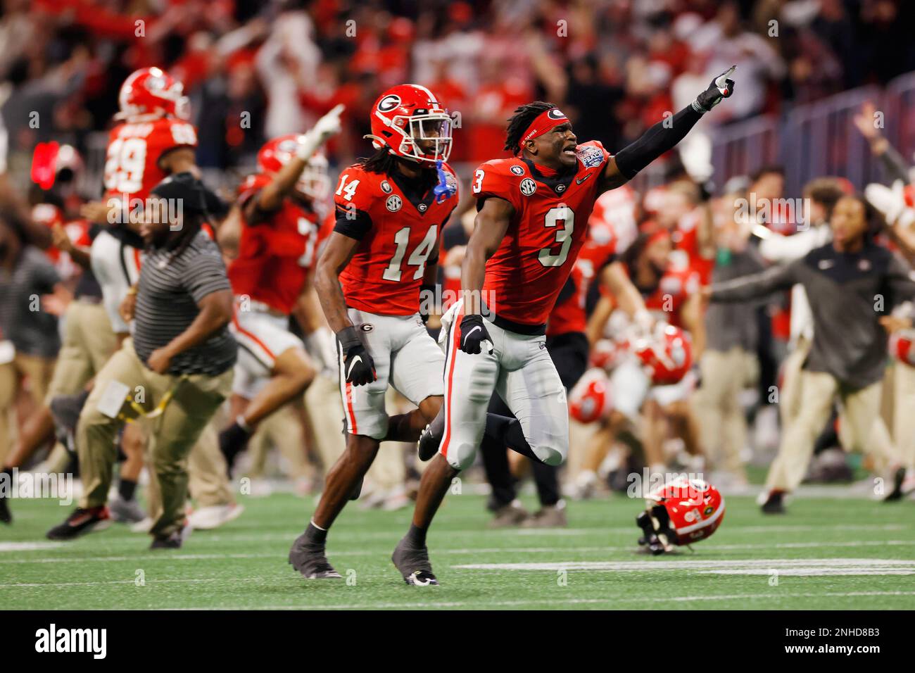 ATLANTA, GA - DECEMBER 31: Georgia Bulldogs defensive back Kamari ...