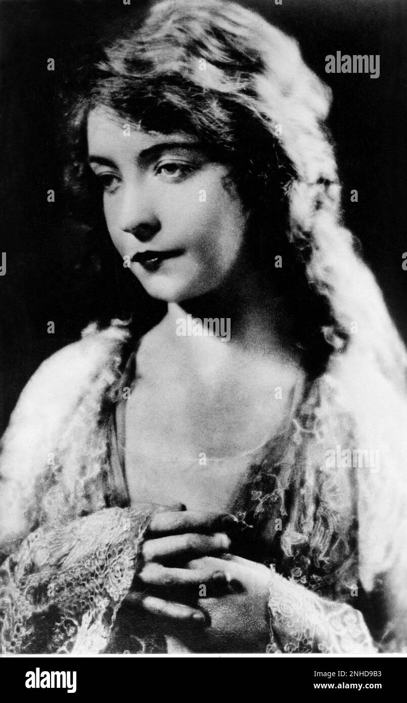 1923 ca. : The silent movie actress LILLIAN GISH ( Sprigfield , Ohio ...