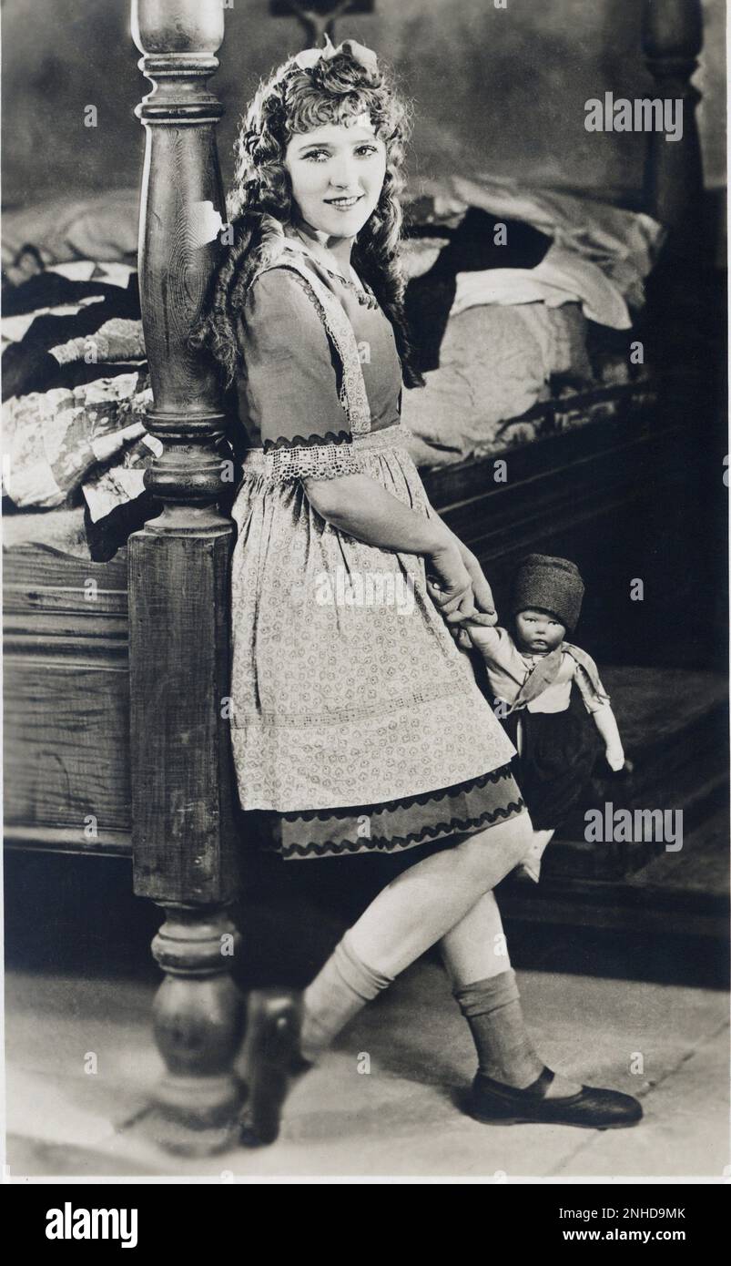 1920's : The silent movie actress MARY PICKFORD ( born Gladys M. Smith ...
