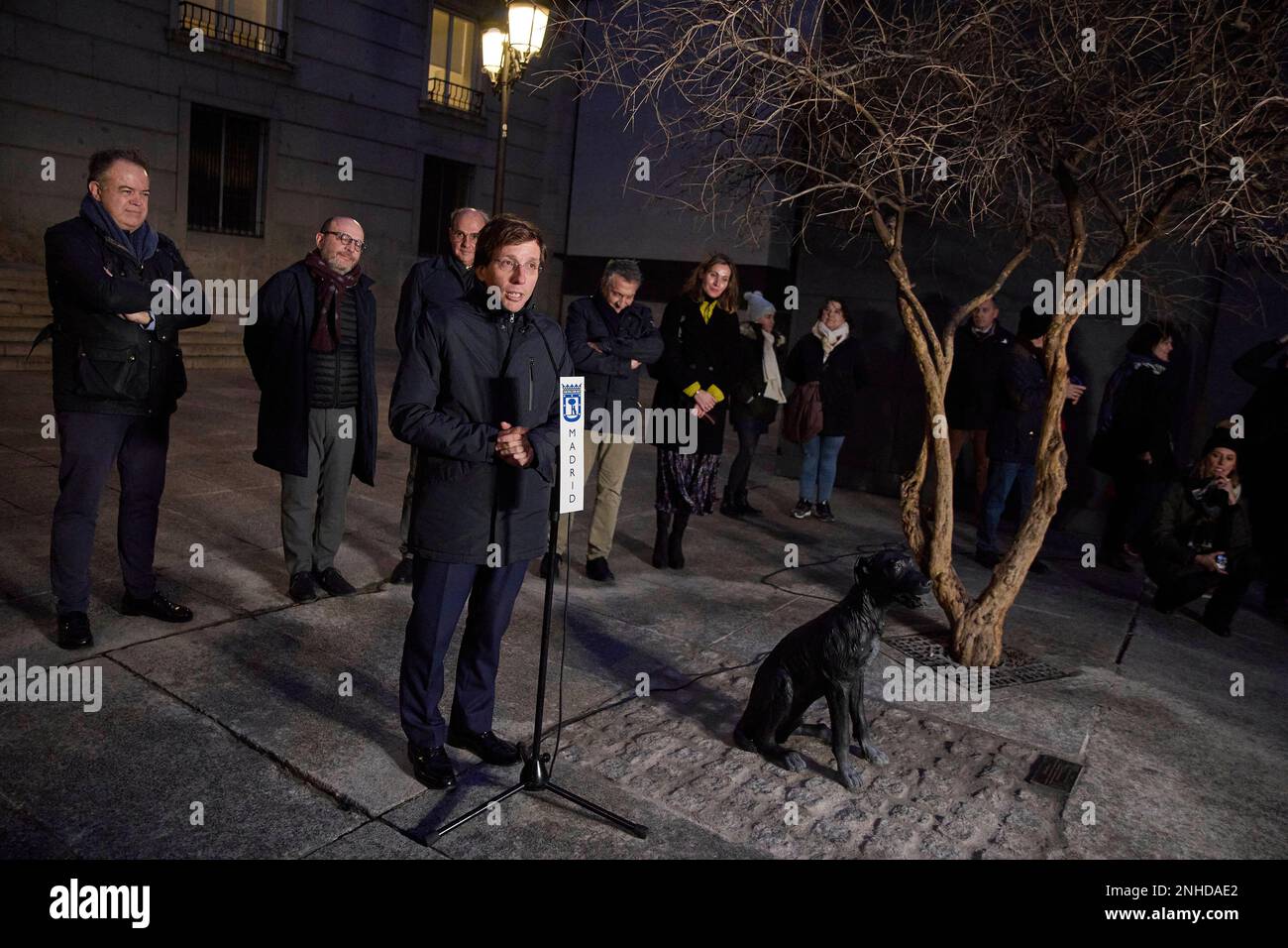 The mayor of Madrid, José Luis Martínez-Almeida, inaugurates the statue ...
