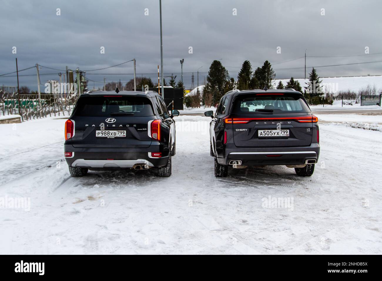 Moscow, Russia - December 18, 2021 Hyundai Palisade LX2 and Exeed VX ...