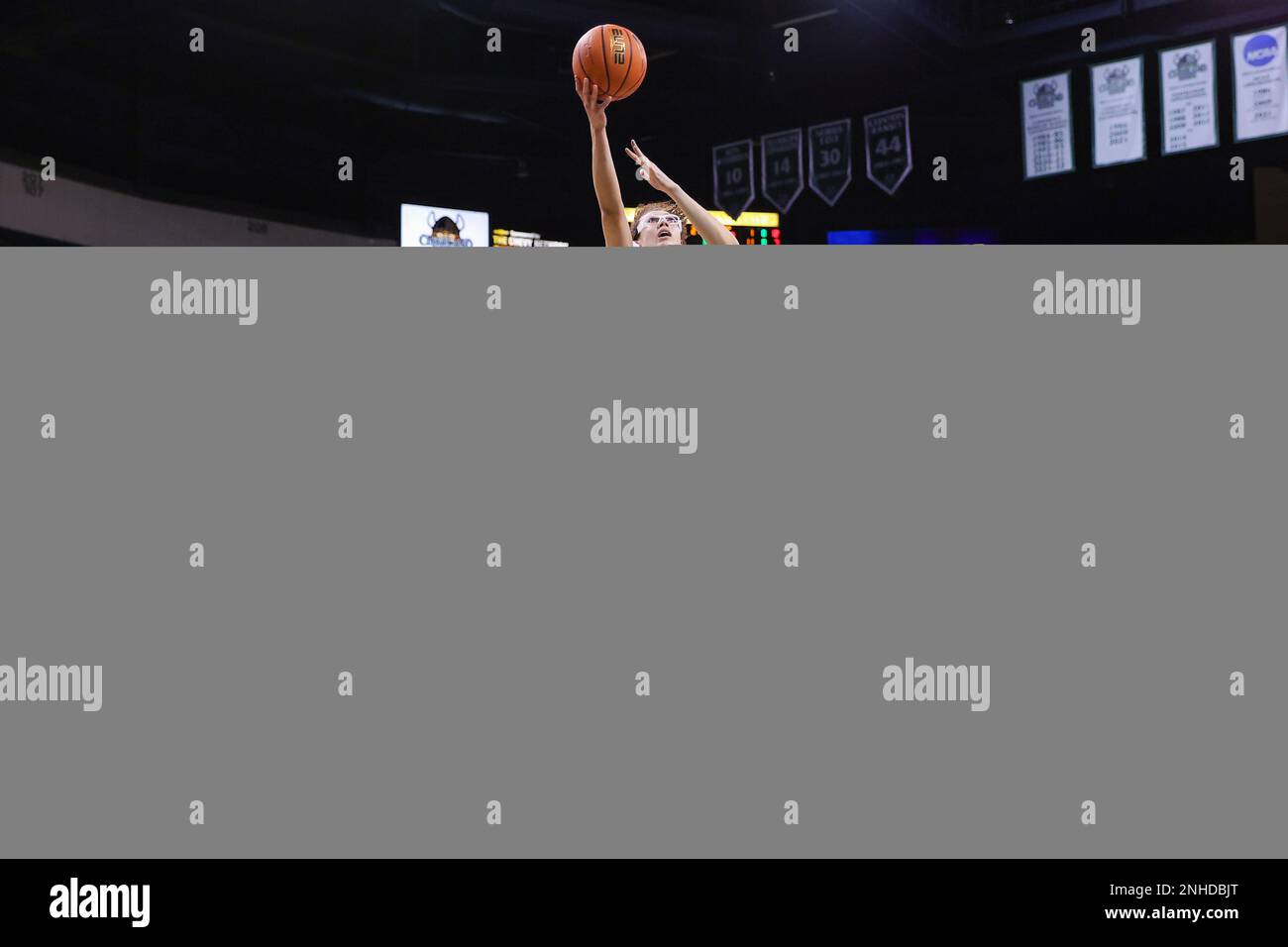 CLEVELAND, OH - JANUARY 14: Cleveland State Vikings forward Faith Burch ...