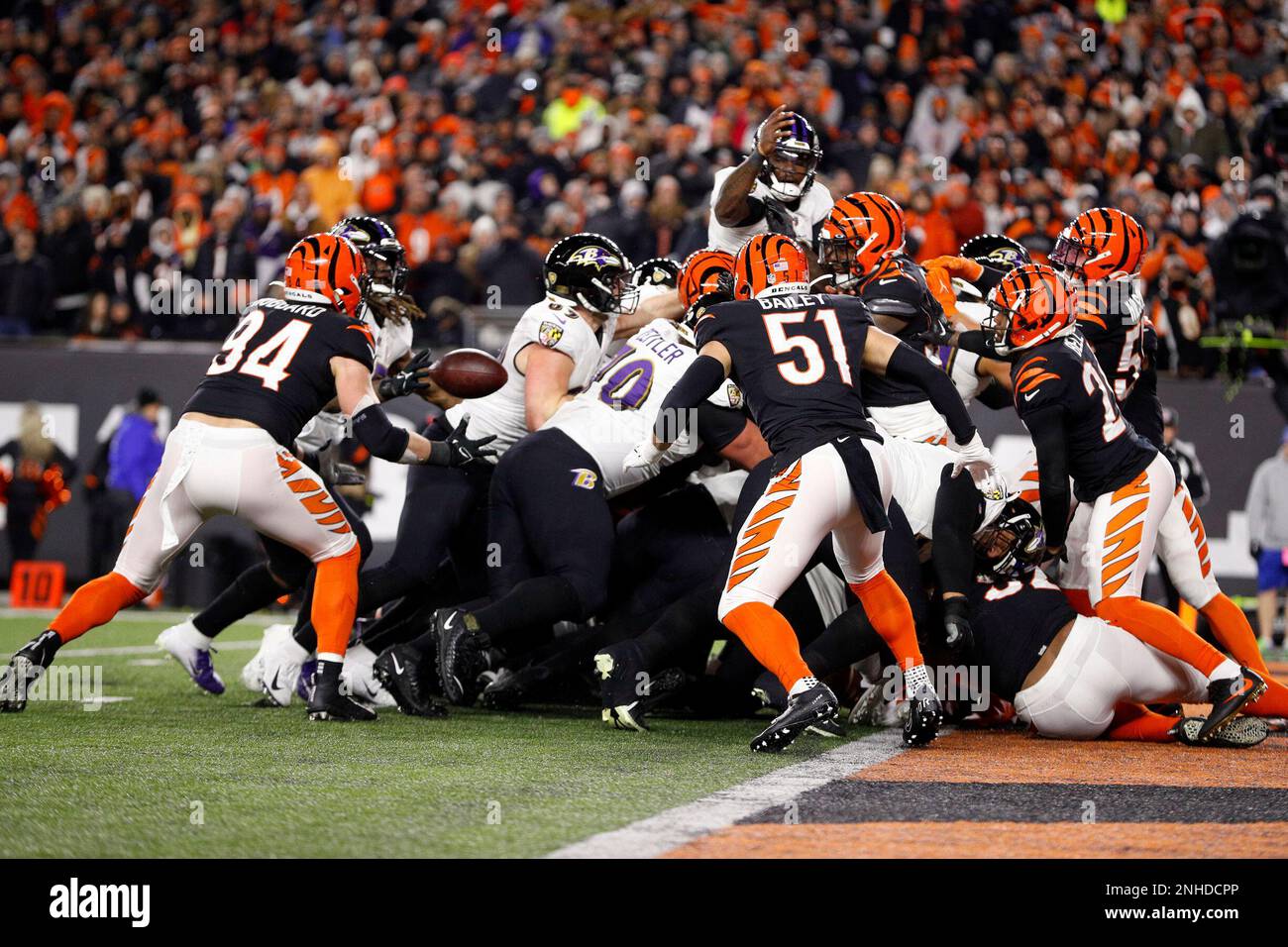 CINCINNATI, OH - JANUARY 15: Cincinnati Bengals defensive end Sam Hubbard (94) grabs a loose ...