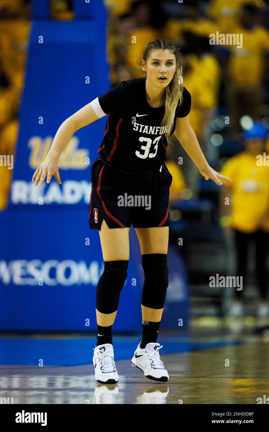 LOS ANGELES, CA - JANUARY 13: Stanford Cardinal guard Hannah Jump (33 ...