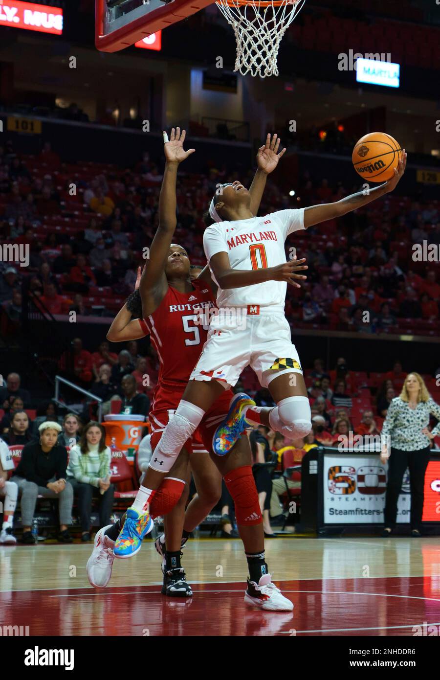 COLLEGE PARK, MD - JANUARY 15: Maryland Terrapins guard Shyanne Sellers ...