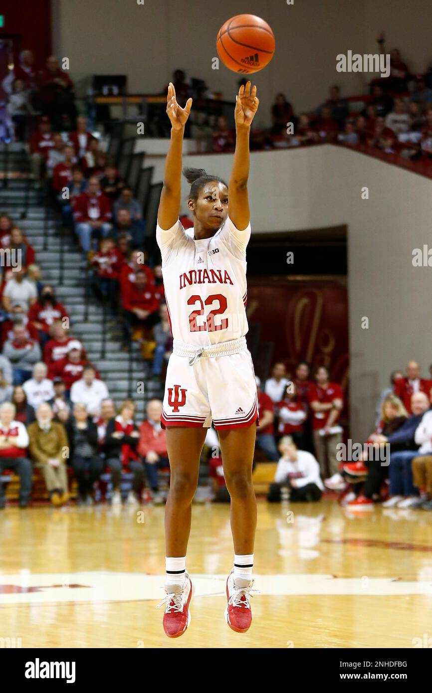 BLOOMINGTON, IN - JANUARY 15: Indiana Hoosiers guard Chloe Moore-McNeil ...