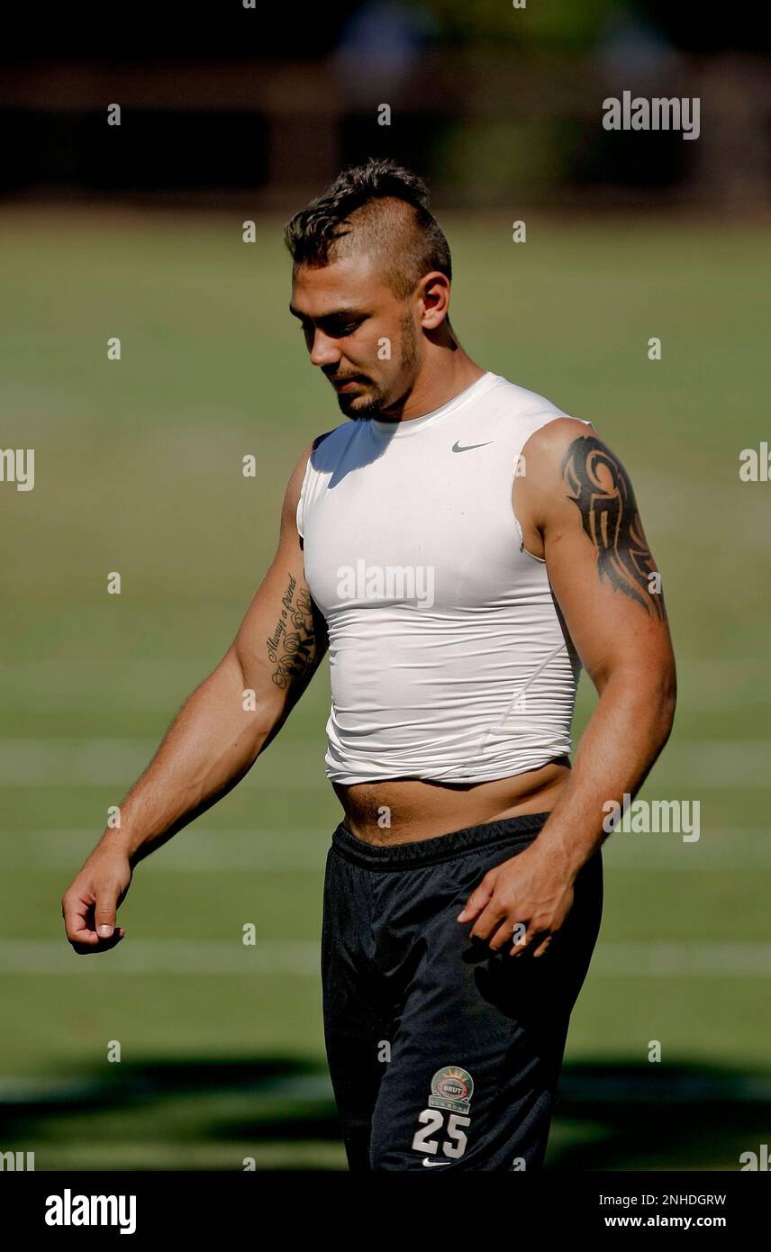 Cardinal Running back, Tyler Gaffney takes the afternoon practice off ...
