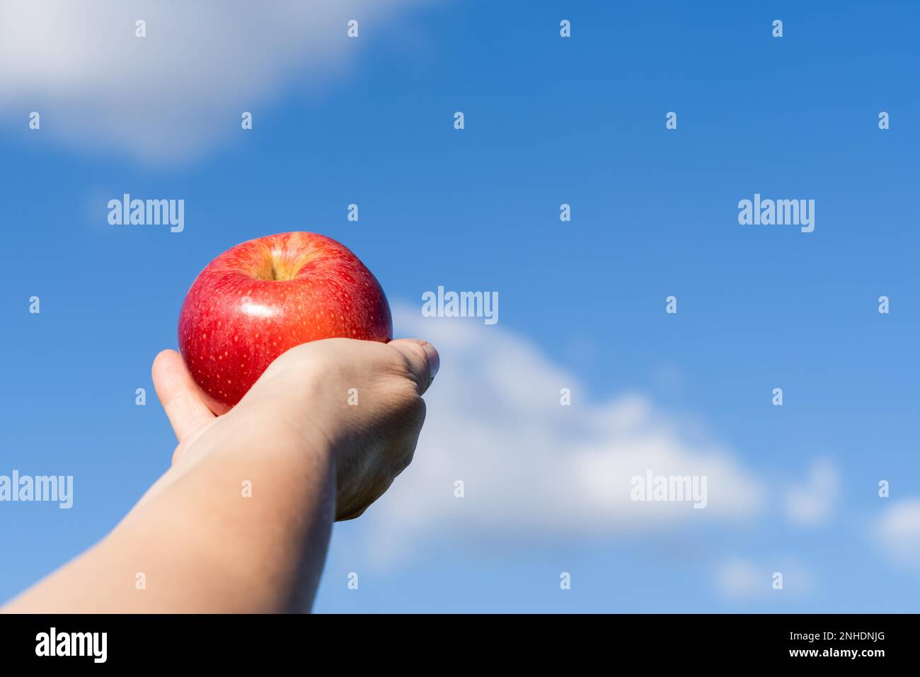 Apple cloud hi-res stock photography and images - Alamy