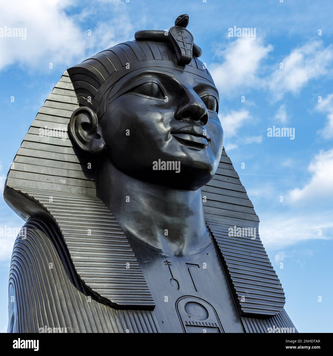 Statue sphinx london embankment hi-res stock photography and images - Alamy