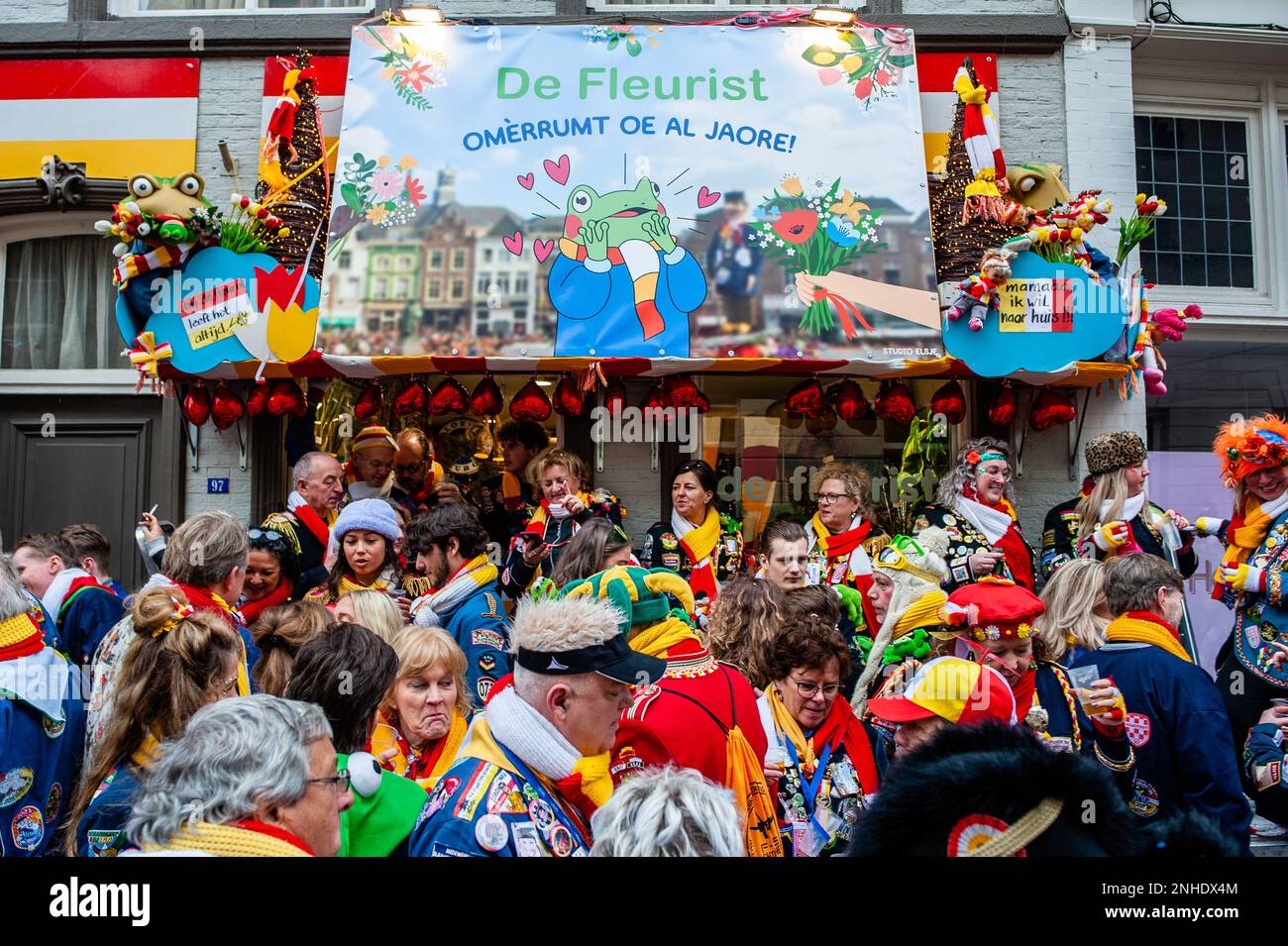 Den Bosch, Netherlands. 20th Feb, 2023. People wearing costumes are ...